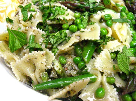 Pasta Salad Verde: Going Green